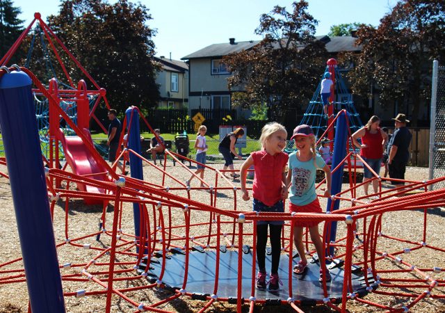 Ashgrove Park - Dynamo Playgrounds